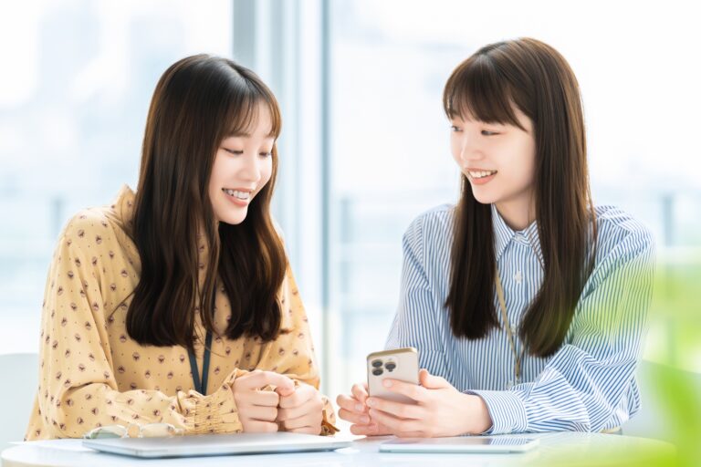 SNSとは？初心者向けにやさしく解説｜今さら聞けないSNSの基本と使い方 | 大阪のホームページ制作会社 GITAG（ジータグ）